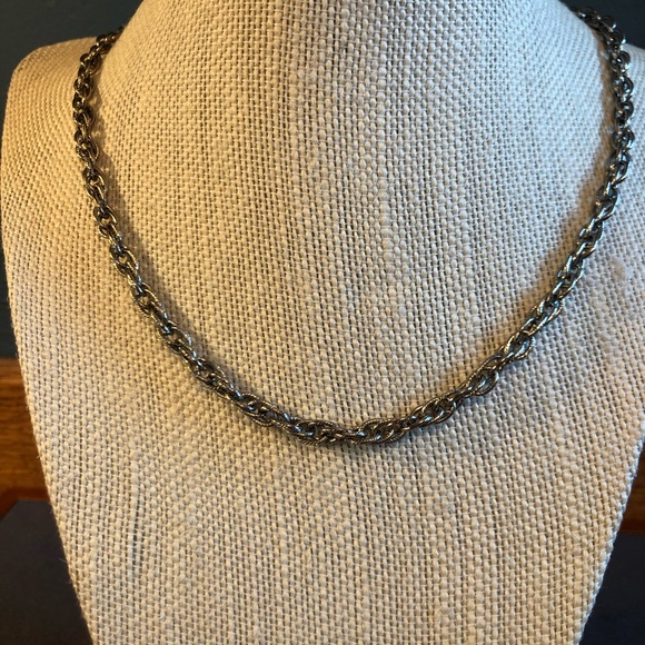 Jewelry | Silver Chain Minimal Detailed Texture Fashion Classy ...